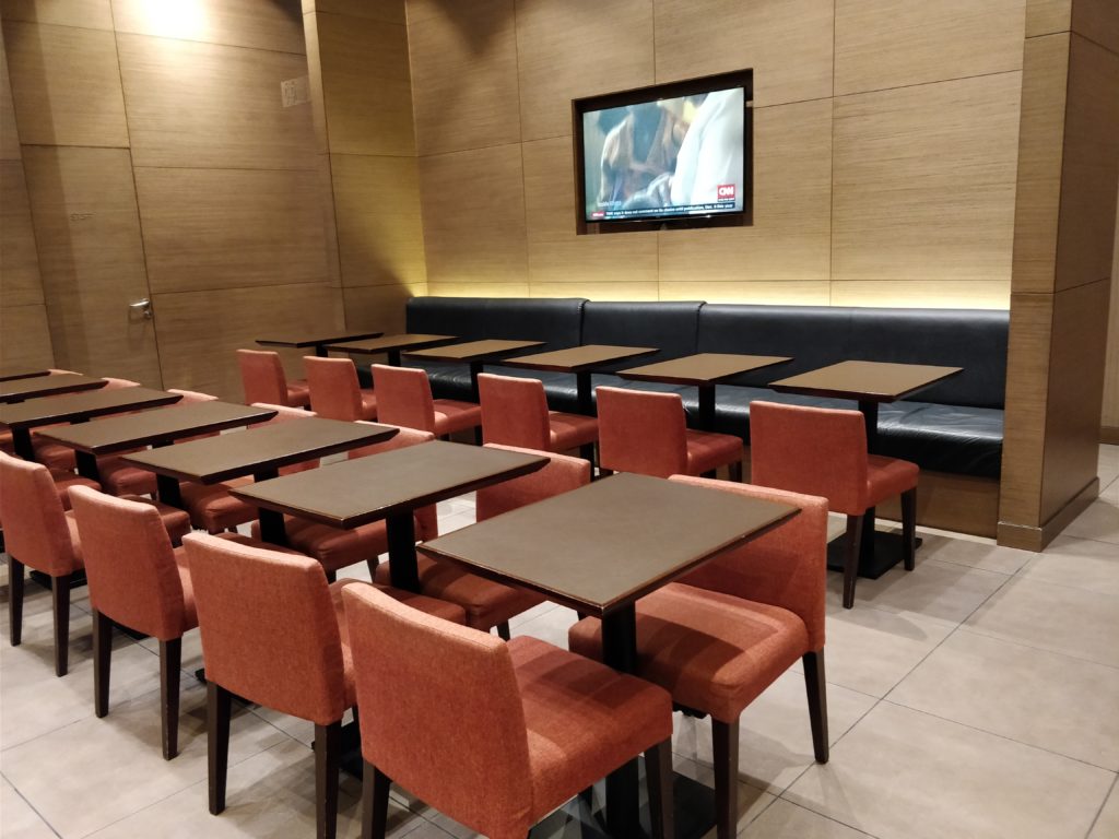 Al Reem Lounge Review at Abu Dhabi International Airport (Terminal 1 ...