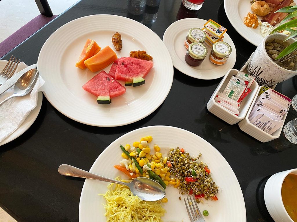 Vivanta Guwahati Review – CardExpert